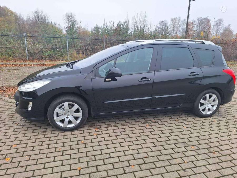 Black Peugeot 308 2010 in Marijampole, with an engine capacity of 1.60 L and mileage of 250 thousand km for 2400 €, photo 11 on AUTOMOTO.COM.LV