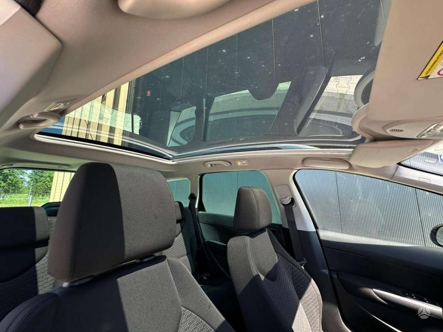 Melns Peugeot 308 2010 Klaipėda, ar dzinēja tilpumu 1.60 L un nobraukumu 148 tūkst. km par 2400 €, foto 8 vietnē AUTOMOTO.COM.LV