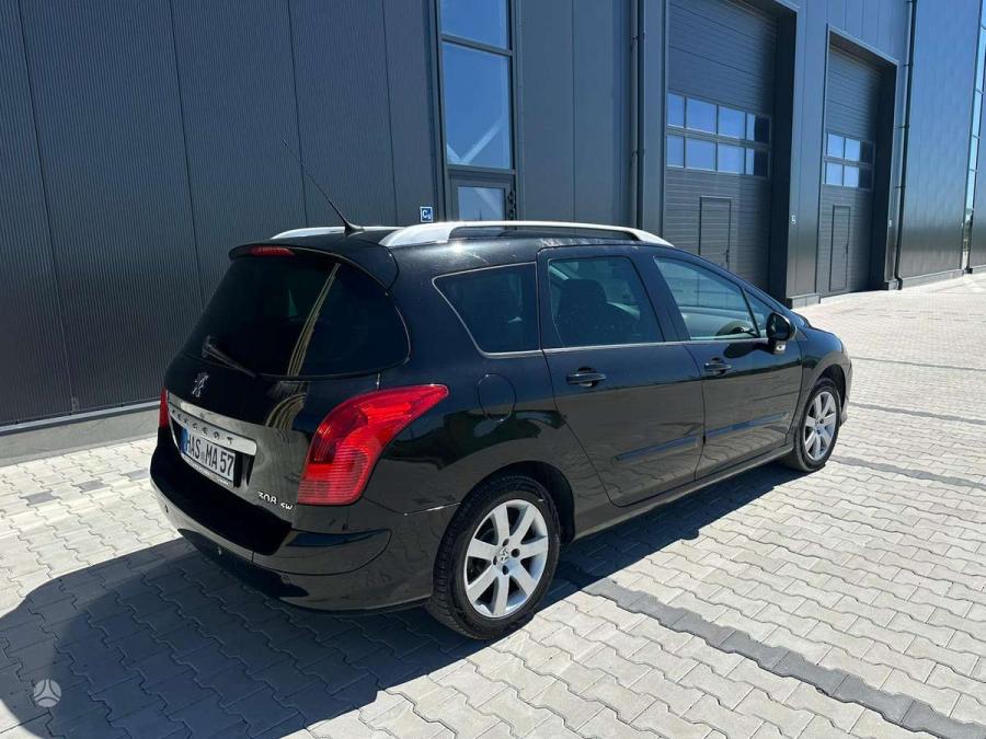 Melns Peugeot 308 2010 Klaipėda, ar dzinēja tilpumu 1.60 L un nobraukumu 148 tūkst. km par 2400 €, foto 11 vietnē AUTOMOTO.COM.LV