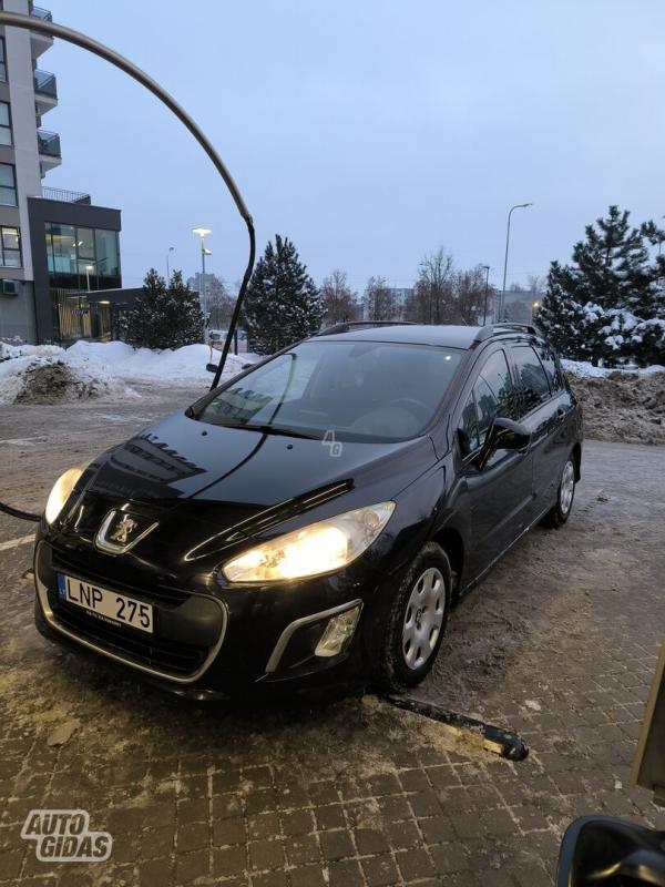 Melns Peugeot 308 2011 Viļņa, ar dzinēja tilpumu 1.60 L un nobraukumu 186 tūkst. km par 3000 €, foto 1 vietnē AUTOMOTO.COM.LV