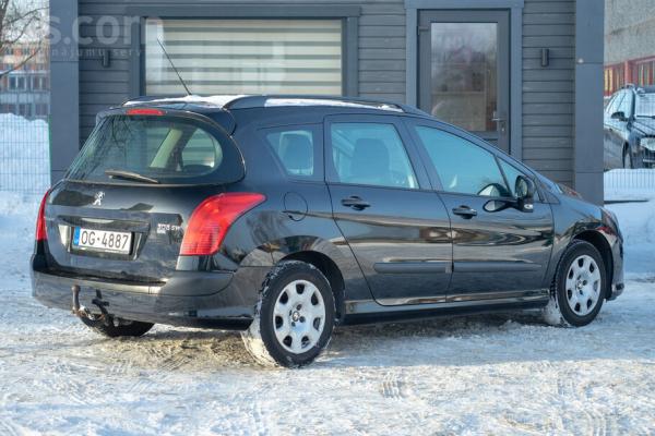 Black Peugeot 308 2012 in Liepaja, with an engine capacity of 1.60 L and mileage of 259 thousand km for 3900 €, photo 3 on AUTOMOTO.COM.LV