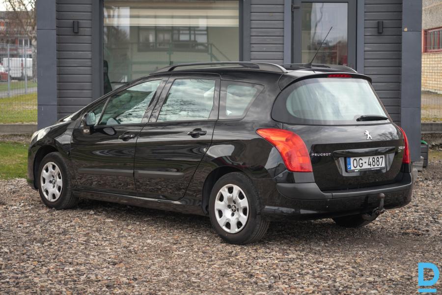 Black Peugeot 308 2012 in Liepaja, with an engine capacity of 1.60 L and mileage of 259 thousand km for 3650 €, photo 4 on AUTOMOTO.COM.LV