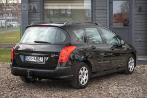 Melns Peugeot 308 2012 Liepāja, ar dzinēja tilpumu 1.60 L un nobraukumu 259 tūkst. km par 3650 €, foto 7 vietnē AUTOMOTO.COM.LV