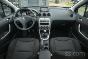 Melns Peugeot 308 2012 Liepāja, ar dzinēja tilpumu 1.60 L un nobraukumu 259 tūkst. km par 3650 €, foto 8 vietnē AUTOMOTO.COM.LV