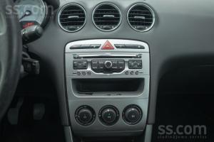 Melns Peugeot 308 2012 Liepāja, ar dzinēja tilpumu 1.60 L un nobraukumu 259 tūkst. km par 3650 €, foto 17 vietnē AUTOMOTO.COM.LV