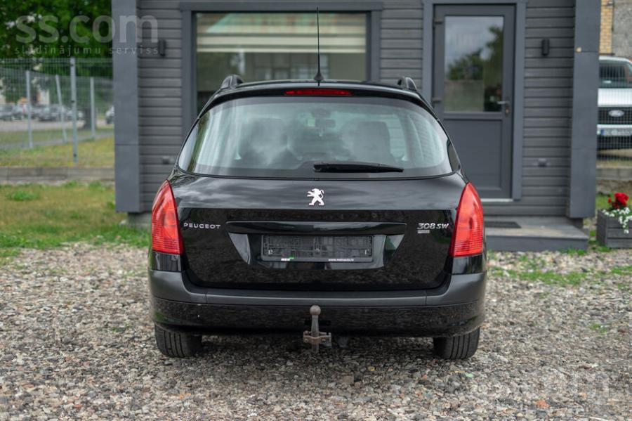 Melns Peugeot 308 2012 Liepāja, ar dzinēja tilpumu 1.60 L un nobraukumu 259 tūkst. km par 3650 €, foto 6 vietnē AUTOMOTO.COM.LV