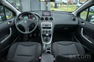 Melns Peugeot 308 2012 Liepāja, ar dzinēja tilpumu 1.60 L un nobraukumu 259 tūkst. km par 3650 €, foto 8 vietnē AUTOMOTO.COM.LV