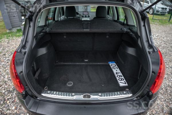 Melns Peugeot 308 2012 Liepāja, ar dzinēja tilpumu 1.60 L un nobraukumu 259 tūkst. km par 3650 €, foto 10 vietnē AUTOMOTO.COM.LV