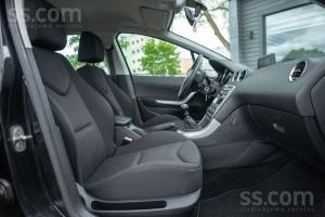 Melns Peugeot 308 2012 Liepāja, ar dzinēja tilpumu 1.60 L un nobraukumu 259 tūkst. km par 3650 €, foto 14 vietnē AUTOMOTO.COM.LV