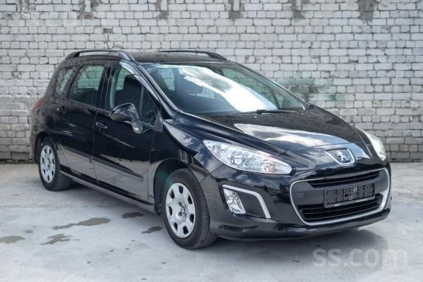 Black Peugeot 308 2012 in Liepaja, with an engine capacity of 1.60 L and mileage of 257 thousand km for 3650 €, photo 5 on AUTOMOTO.COM.LV