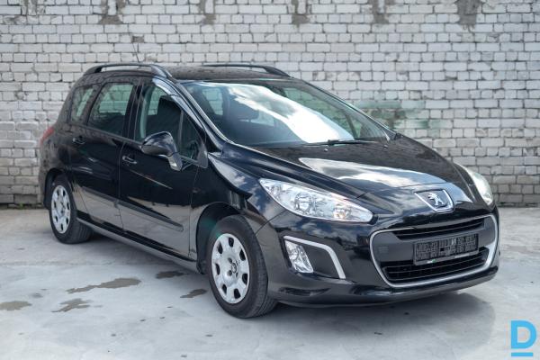 Melns Peugeot 308 2012 Liepāja, ar dzinēja tilpumu 1.60 L un nobraukumu 259 tūkst. km par 3650 €, foto 1 vietnē AUTOMOTO.COM.LV