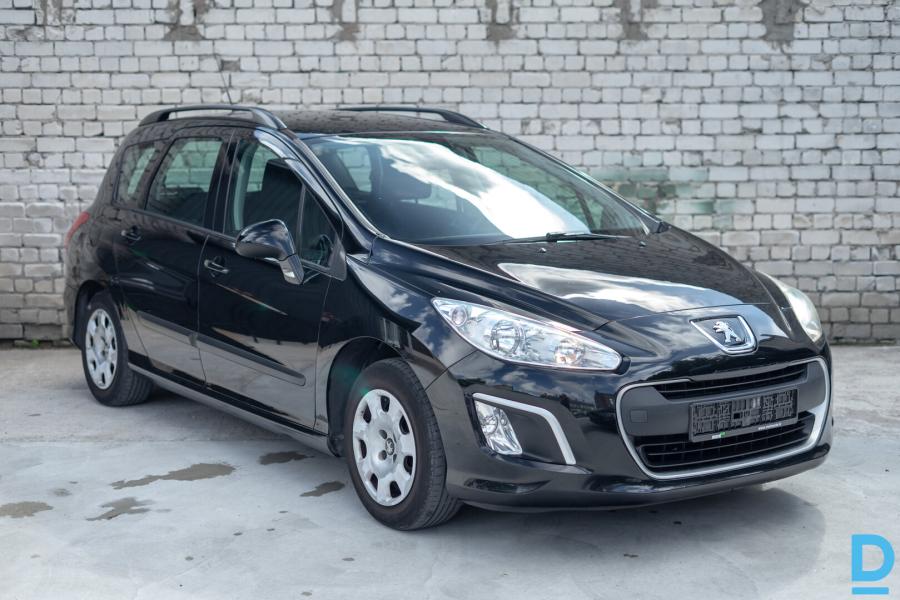 Melns Peugeot 308 2012 Liepāja, ar dzinēja tilpumu 1.60 L un nobraukumu 259 tūkst. km par 3650 €, foto 1 vietnē AUTOMOTO.COM.LV