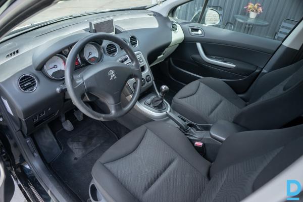 Melns Peugeot 308 2012 Liepāja, ar dzinēja tilpumu 1.60 L un nobraukumu 259 tūkst. km par 3650 €, foto 5 vietnē AUTOMOTO.COM.LV