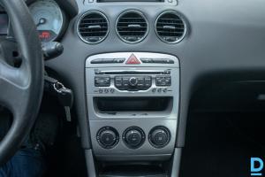 Melns Peugeot 308 2012 Liepāja, ar dzinēja tilpumu 1.60 L un nobraukumu 259 tūkst. km par 3650 €, foto 10 vietnē AUTOMOTO.COM.LV