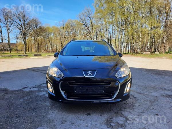 Melns Peugeot 308 2013 Rīga, ar dzinēja tilpumu 1.60 L un nobraukumu 174 tūkst. km par 3350 €, foto 2 vietnē AUTOMOTO.COM.LV