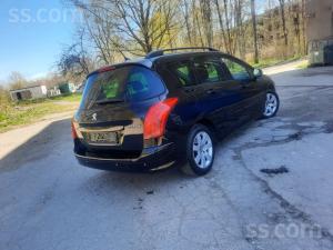 Black Peugeot 308 2013 in Riga, with an engine capacity of 1.60 L and mileage of 174 thousand km for 3350 €, photo 6 on AUTOMOTO.COM.LV