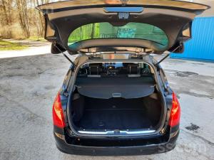 Black Peugeot 308 2013 in Riga, with an engine capacity of 1.60 L and mileage of 174 thousand km for 3350 €, photo 7 on AUTOMOTO.COM.LV