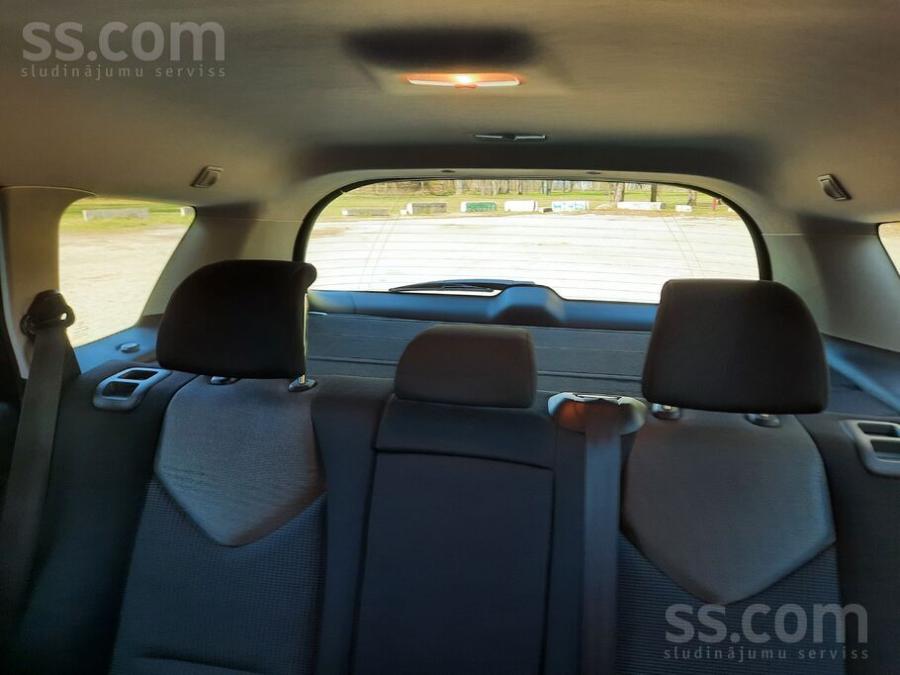 Black Peugeot 308 2013 in Riga, with an engine capacity of 1.60 L and mileage of 174 thousand km for 3350 €, photo 11 on AUTOMOTO.COM.LV