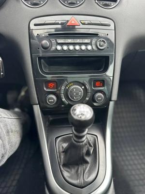 Melns Peugeot 308 2013 Rēzekne, ar dzinēja tilpumu 1.60 L un nobraukumu 218 tūkst. km par 1490 €, foto 13 vietnē AUTOMOTO.COM.LV