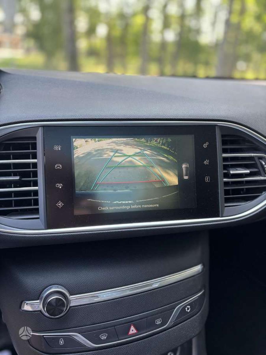 Melns Peugeot 308 2014 Marijampole, ar dzinēja tilpumu 2.00 L un nobraukumu 30 tūkst. km par 3600 €, foto 11 vietnē AUTOMOTO.COM.LV
