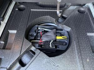 Melns Peugeot 308 2014 Marijampole, ar dzinēja tilpumu 2.00 L un nobraukumu 30 tūkst. km par 3600 €, foto 16 vietnē AUTOMOTO.COM.LV