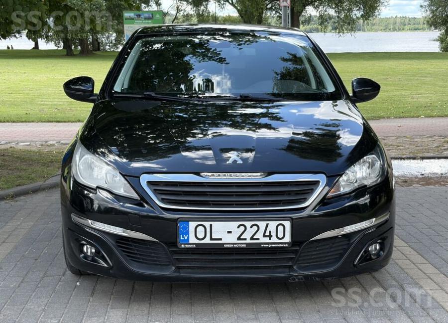 Black Peugeot 308 2014 in Riga, with an engine capacity of 1.60 L and mileage of 305 thousand km for 3450 €, photo 6 on AUTOMOTO.COM.LV