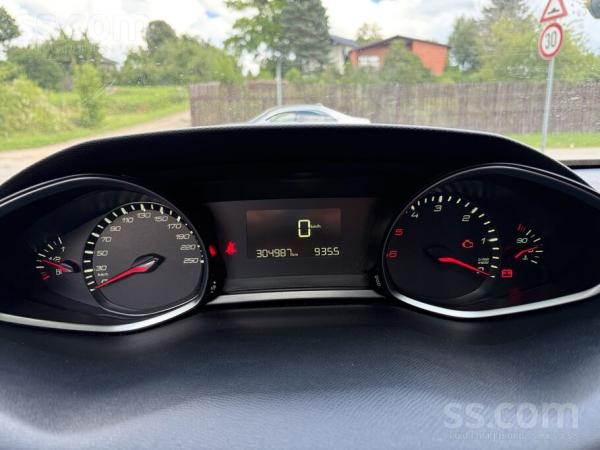 Black Peugeot 308 2014 in Riga, with an engine capacity of 1.60 L and mileage of 305 thousand km for 3450 €, photo 7 on AUTOMOTO.COM.LV
