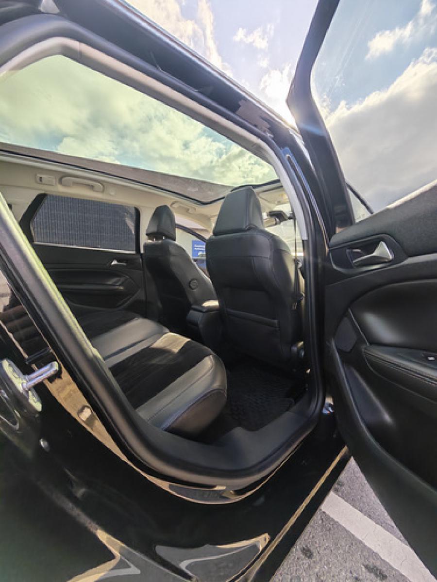 Melns Peugeot 308 2014 Tallina, ar dzinēja tilpumu 2.00 L un nobraukumu 253 tūkst. km par 5800 €, foto 11 vietnē AUTOMOTO.COM.LV