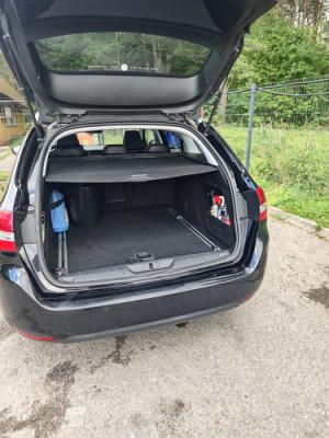 Melns Peugeot 308 2014 Tallina, ar dzinēja tilpumu 2.00 L un nobraukumu 253 tūkst. km par 5800 €, foto 16 vietnē AUTOMOTO.COM.LV