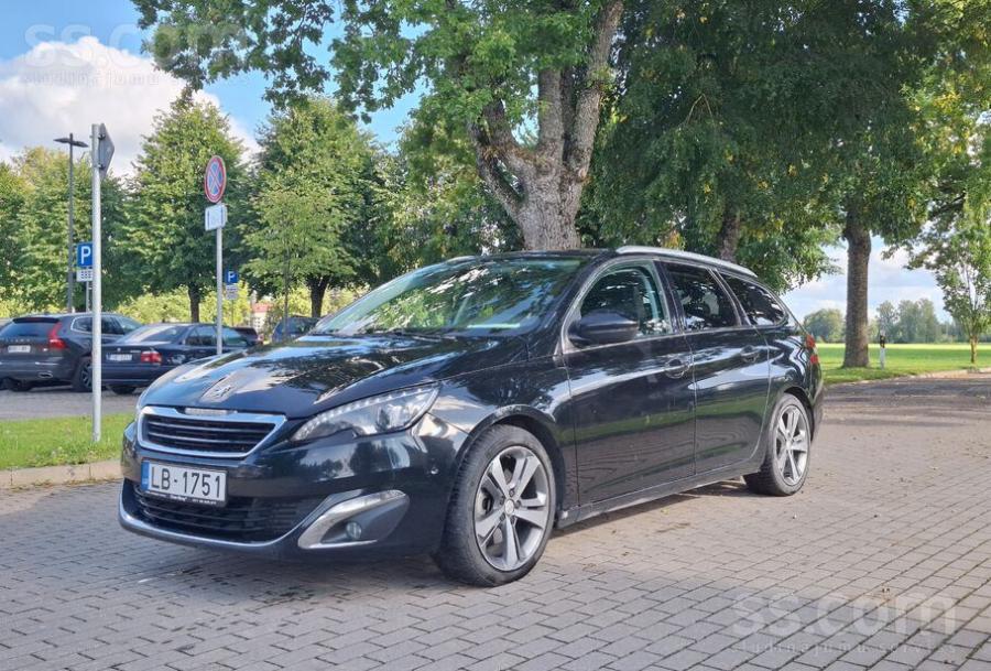 Черный Пежо 308 2014 в Валмиера, объемом двигателя 2.00 л и пробегом 241 тыс. км за 5399 €, фото 3 на AUTOMOTO.COM.LV