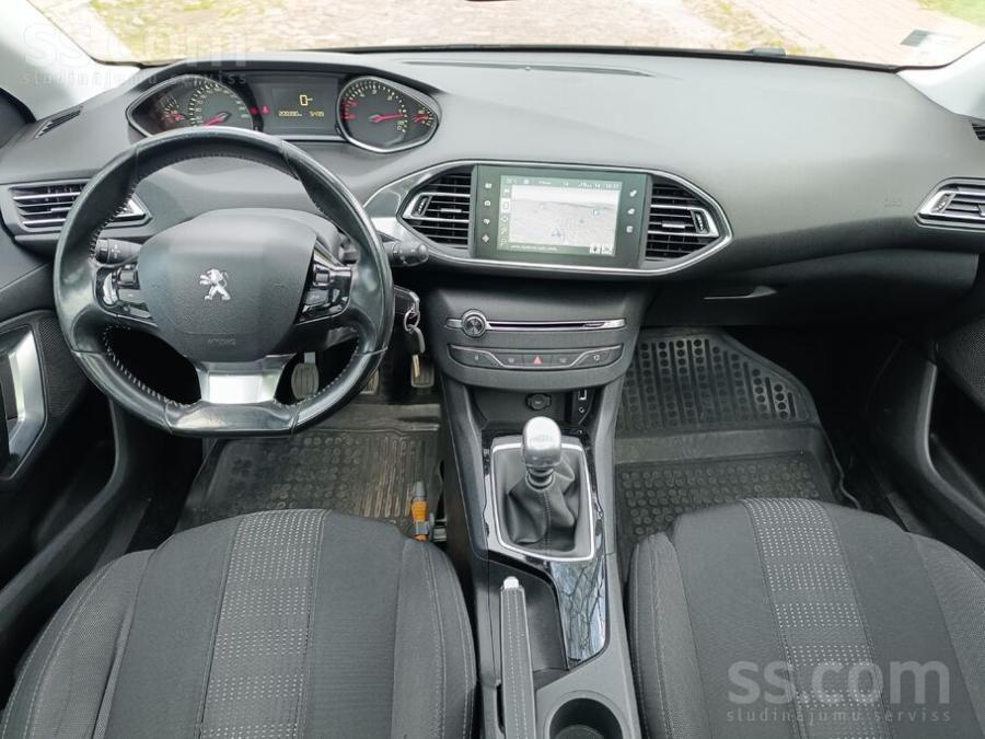 Melns Peugeot 308 2015 Jelgava, ar dzinēja tilpumu 1.60 L un nobraukumu 0 tūkst. km par 4590 €, foto 11 vietnē AUTOMOTO.COM.LV