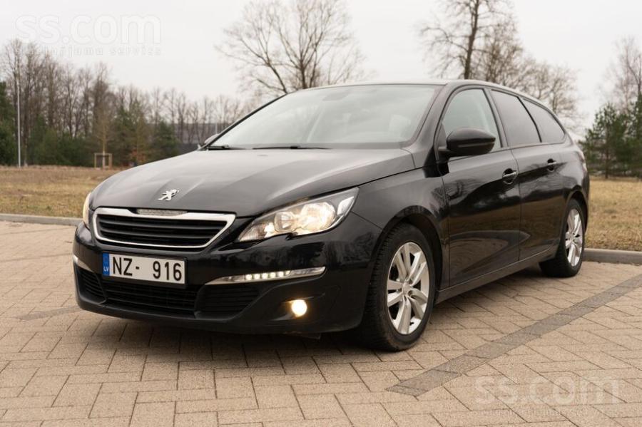 Black Peugeot 308 2015 in Riga, with an engine capacity of 1.60 L and mileage of 259 thousand km for 3500 €, photo 7 on AUTOMOTO.COM.LV