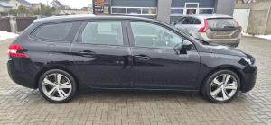 Black Peugeot 308 2015 in Taurage, with an engine capacity of 1.20 L and mileage of 150 thousand km for 4400 €, photo 15 on AUTOMOTO.COM.LV
