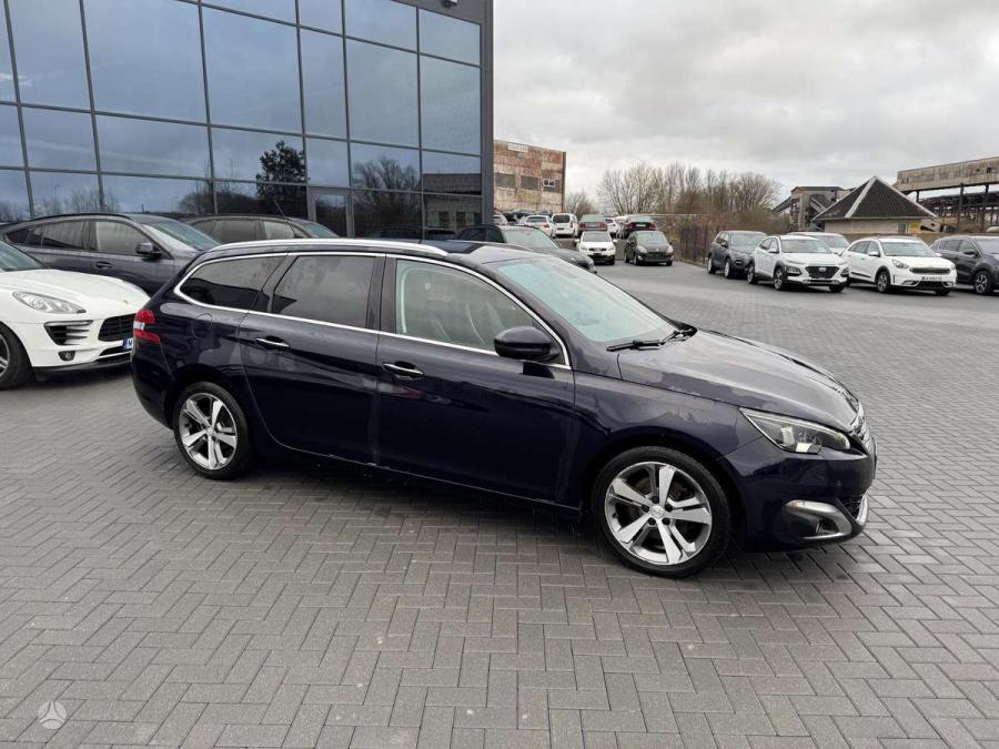 Black Peugeot 308 2015 in Telschi, with an engine capacity of 2.00 L and mileage of 173 thousand km for 5800 €, photo 9 on AUTOMOTO.COM.LV