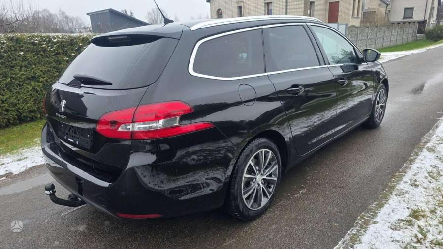 Melns Peugeot 308 2015 Kauņa, ar dzinēja tilpumu 1.20 L un nobraukumu 184 tūkst. km par 4200 €, foto 7 vietnē AUTOMOTO.COM.LV