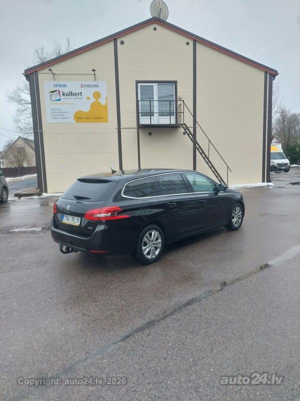Black Peugeot 308 2015 in Tallinn, with an engine capacity of 1.60 L and mileage of 286 thousand km for 4950 €, photo 10 on AUTOMOTO.COM.LV