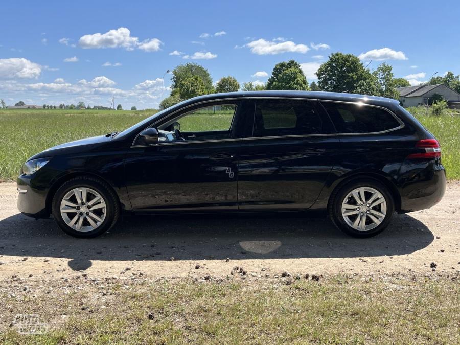 Black Peugeot 308 2015 in Marijampole, with an engine capacity of 1.60 L and mileage of 216 thousand km for 4450 €, photo 4 on AUTOMOTO.COM.LV