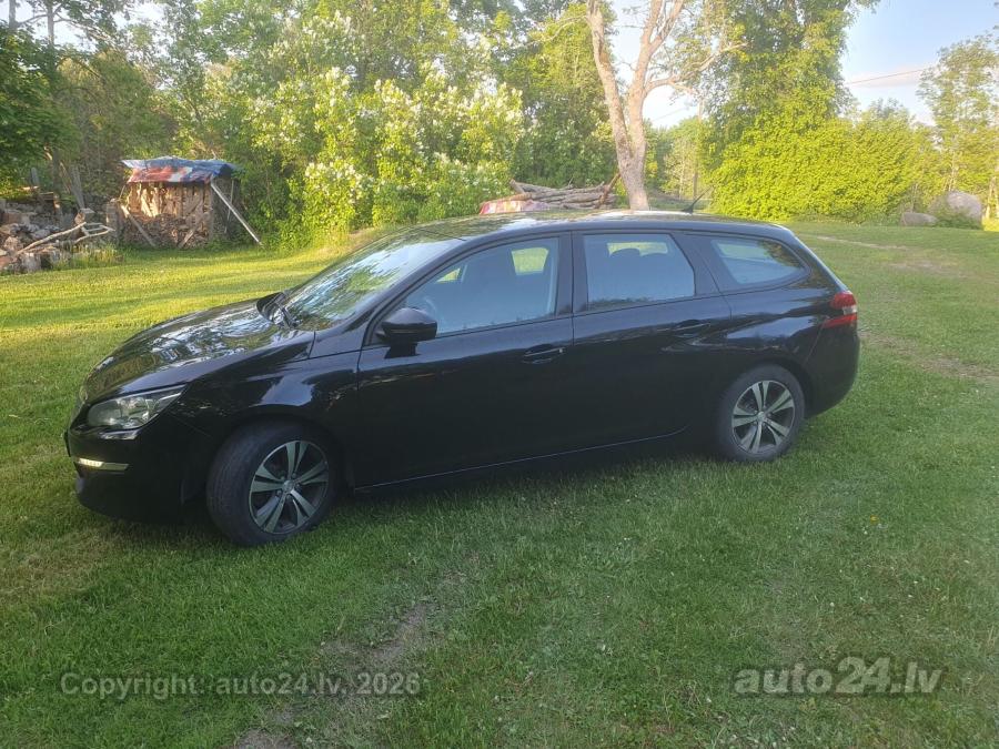 Black Peugeot 308 2015 in Tallinn, with an engine capacity of 1.60 L and mileage of 362 thousand km for 4500 €, photo 1 on AUTOMOTO.COM.LV
