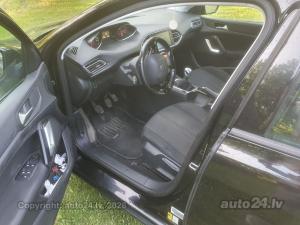 Black Peugeot 308 2015 in Tallinn, with an engine capacity of 1.60 L and mileage of 362 thousand km for 4500 €, photo 7 on AUTOMOTO.COM.LV