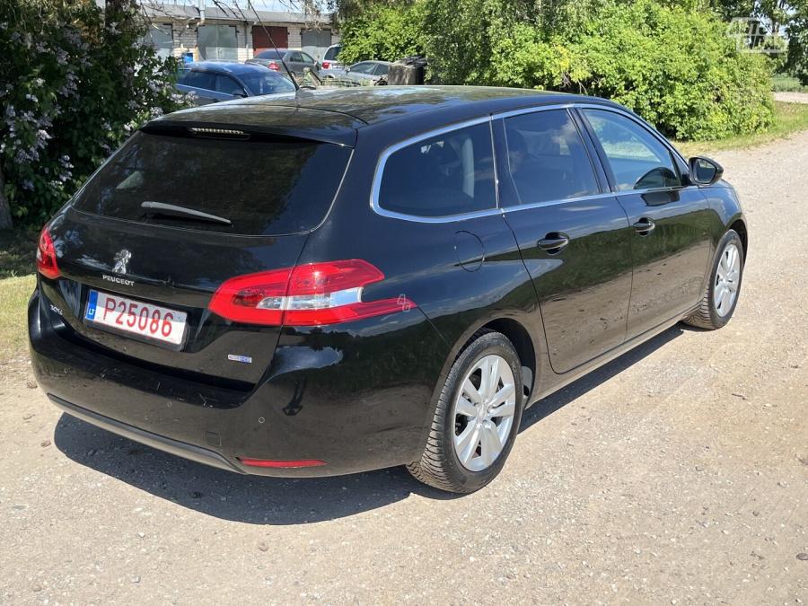 Black Peugeot 308 2015 in Marijampole, with an engine capacity of 1.60 L and mileage of 216 thousand km for 4450 €, photo 7 on AUTOMOTO.COM.LV