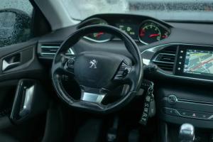 Черный Пежо 308 2015 в Лиепая, объемом двигателя 1.60 л и пробегом 257 тыс. км за 4950 €, фото 14 на AUTOMOTO.COM.LV