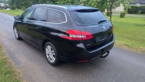 Melns Peugeot 308 2015 Kauņa, ar dzinēja tilpumu 1.56 L un nobraukumu 297 tūkst. km par 4000 €, foto 10 vietnē AUTOMOTO.COM.LV