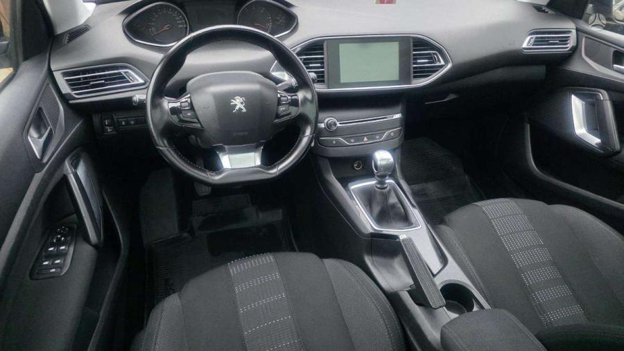 Melns Peugeot 308 2015 Kauņa, ar dzinēja tilpumu 1.56 L un nobraukumu 297 tūkst. km par 4000 €, foto 16 vietnē AUTOMOTO.COM.LV