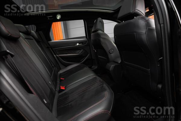 Black Peugeot 308 2015 in Jelgava, with an engine capacity of 2.00 L and mileage of 0 thousand km for 5500 €, photo 9 on AUTOMOTO.COM.LV