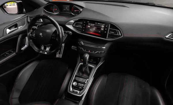 Melns Peugeot 308 2015 Jelgava, ar dzinēja tilpumu 2.00 L un nobraukumu 265 tūkst. km par 5500 €, foto 10 vietnē AUTOMOTO.COM.LV