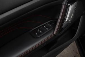 Black Peugeot 308 2015 in Jelgava, with an engine capacity of 2.00 L and mileage of 265 thousand km for 5500 €, photo 16 on AUTOMOTO.COM.LV