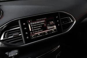 Black Peugeot 308 2015 in Jelgava, with an engine capacity of 2.00 L and mileage of 265 thousand km for 5500 €, photo 25 on AUTOMOTO.COM.LV