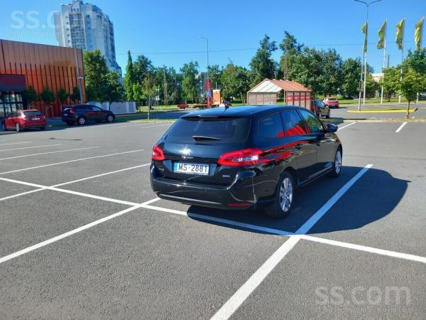 Пежо 308 2015 в Рига на AUTOMOTO.COM.LV Черный Пежо 308 2015 в Рига, объемом двигателя 1.60 л и пробегом 220 тыс. км за 3750 €, фото 3 на AUTOMOTO.COM.LV