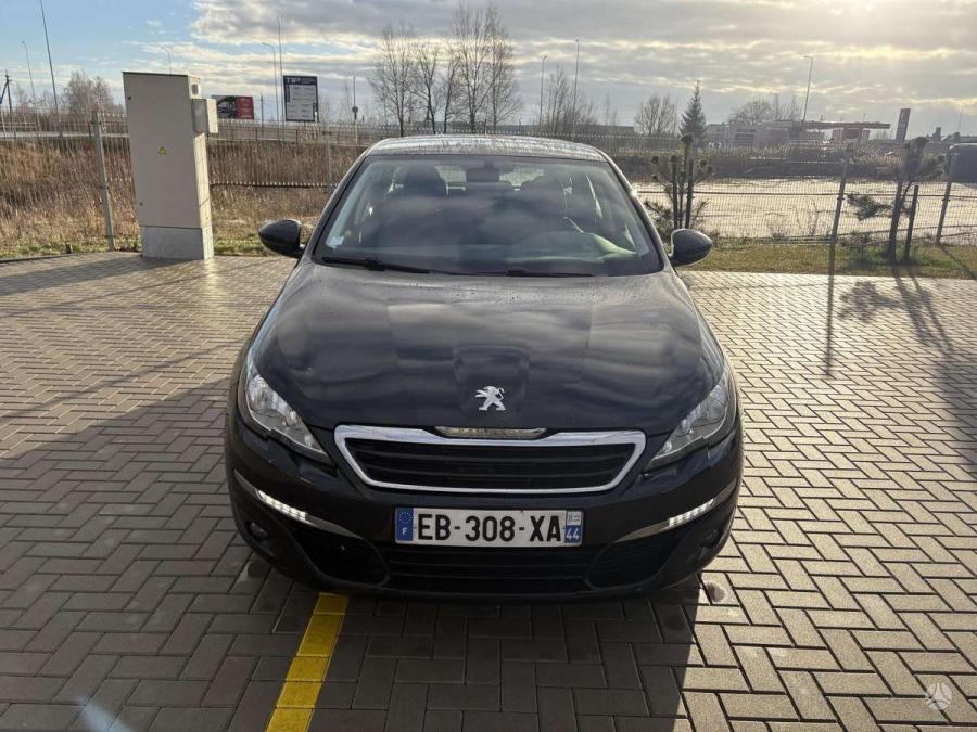 Black Peugeot 308 2016 in Taurage, with an engine capacity of 1.56 L and mileage of 257 thousand km for 4650 €, photo 2 on AUTOMOTO.COM.LV