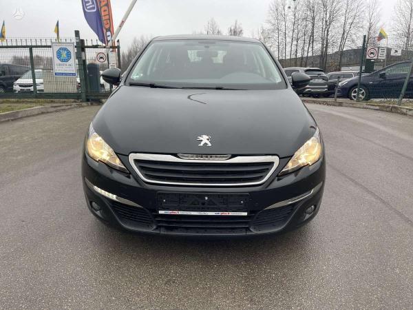 Black Peugeot 308 2016 in Kaunas, with an engine capacity of 1.56 L and mileage of 190 thousand km for 4250 €, photo 1 on AUTOMOTO.COM.LV